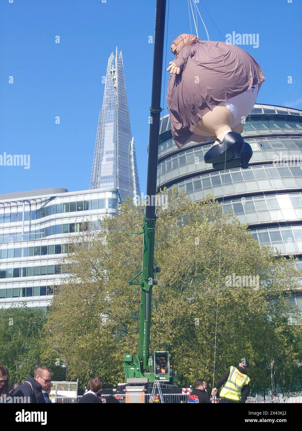 London, UK. 30 April 2024 A huge inflatable model of Aunt Marge from ...