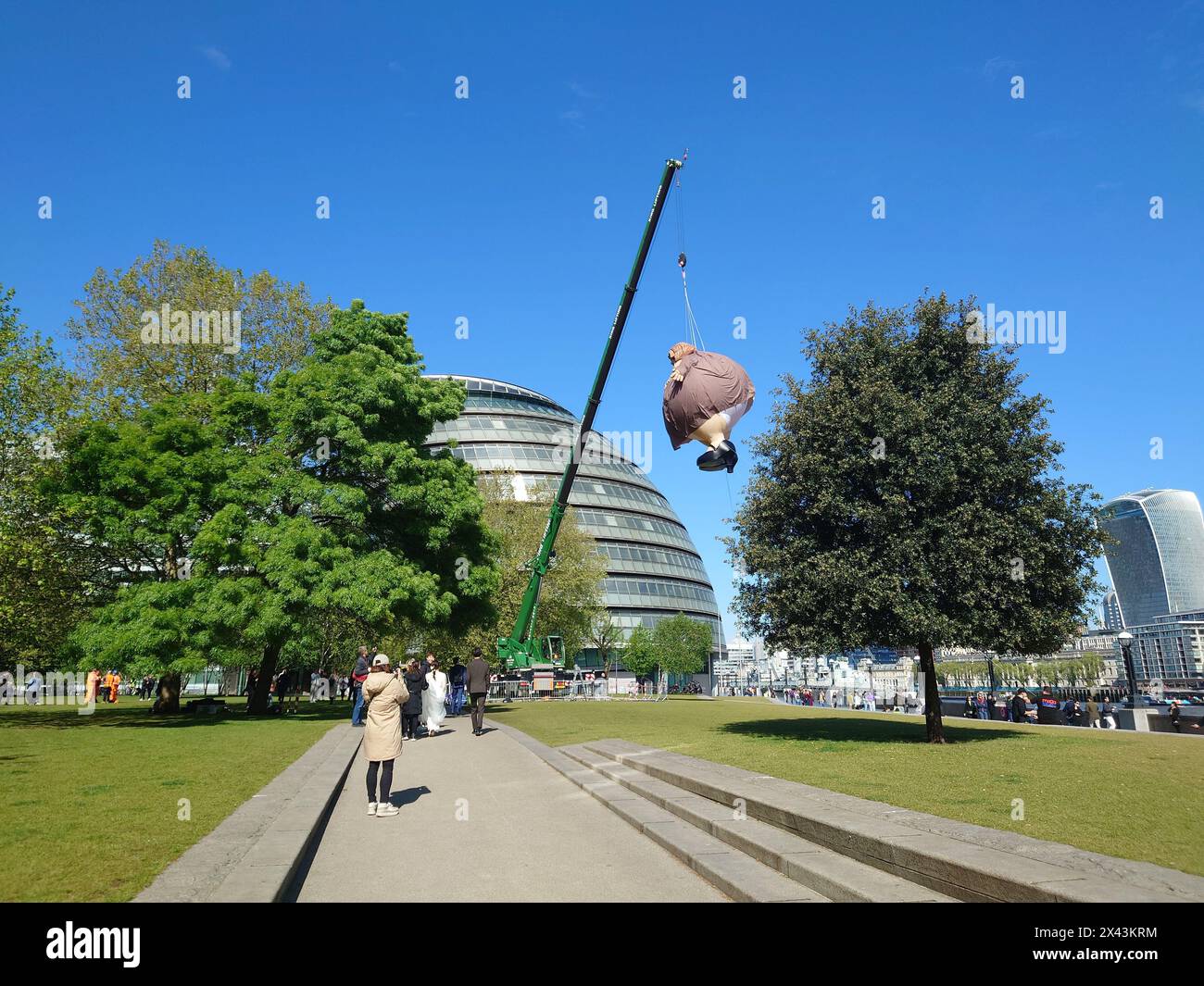 Aunt marge takes flight hi-res stock photography and images - Alamy