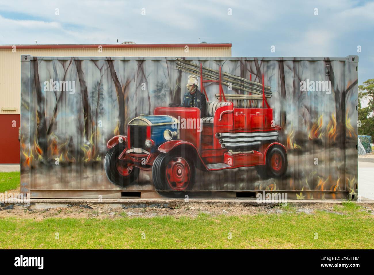 Painted fire engine hi-res stock photography and images - Alamy