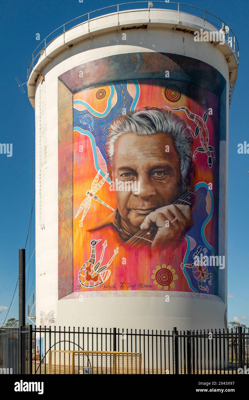 Water Tower Art by Jenny McCracken and Frank Wright, Walgett, NSW ...