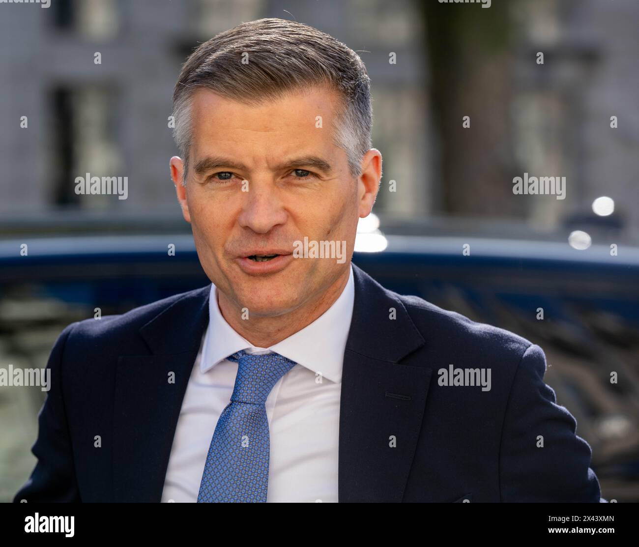Transport secretary harper hi-res stock photography and images - Alamy