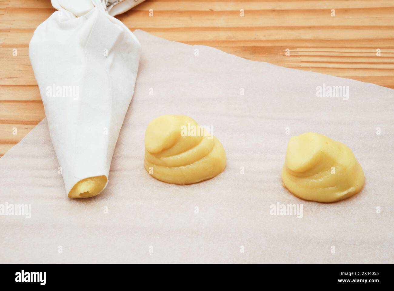 Preparation of choux pastry hi-res stock photography and images - Alamy