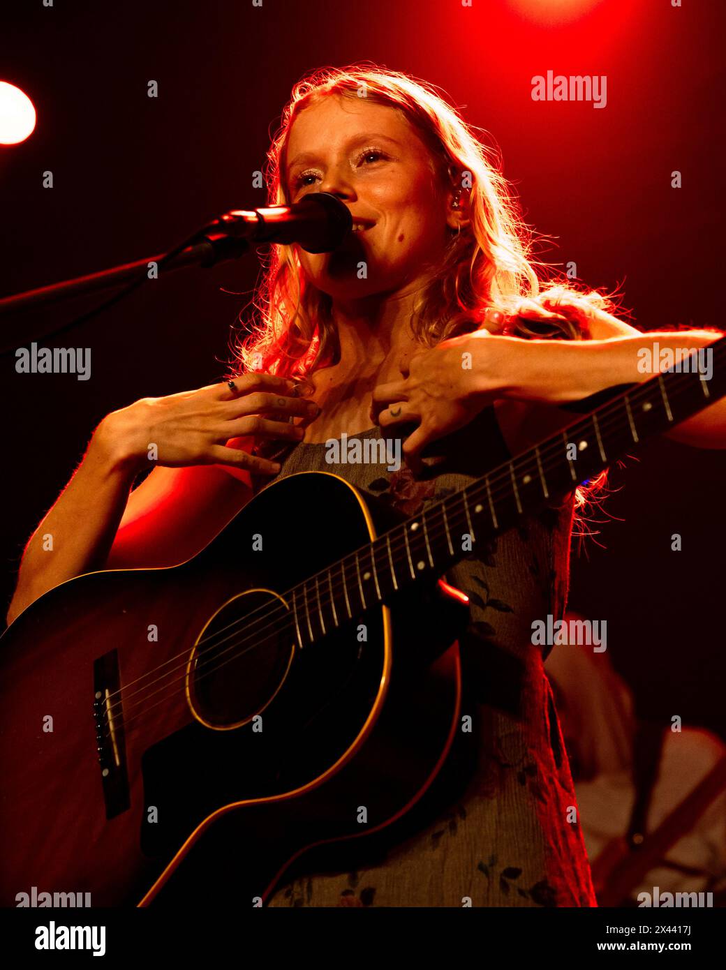 Alice phoebe lou performance hi-res stock photography and images - Alamy