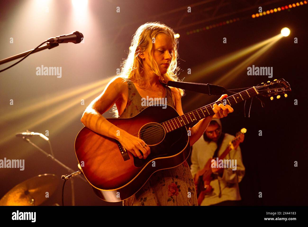 Alice phoebe lou singer hi-res stock photography and images - Alamy