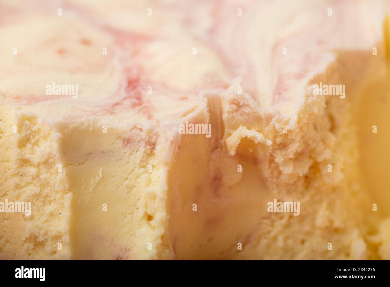 Ice cream edge hi-res stock photography and images - Alamy