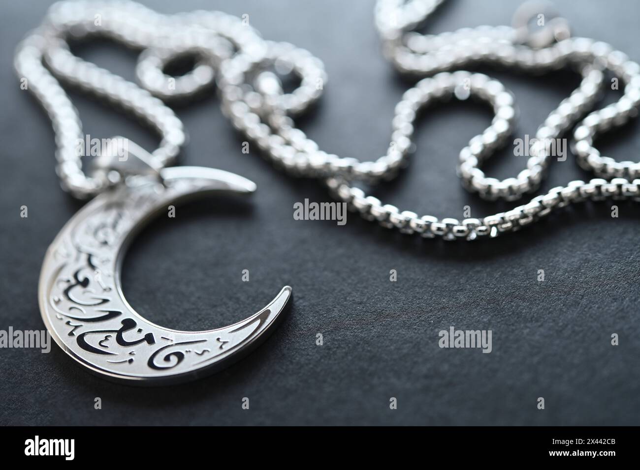 Kette mit Halbmond, Islam *** Necklace with crescent moon, Islam Stock ...