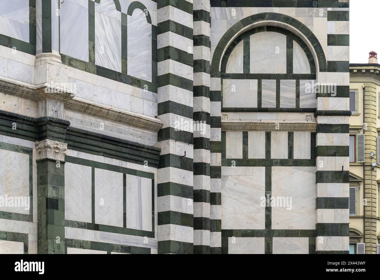 Octagonal Baptistery of St. John (Battistero di San Giovanni) opposite ...