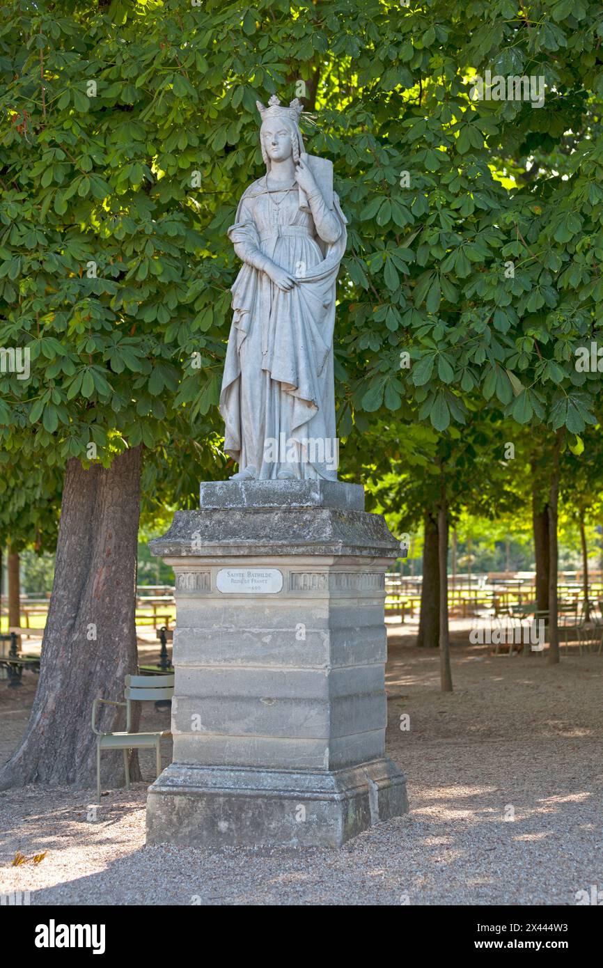 Serie des reines et femmes illustres hi-res stock photography and ...