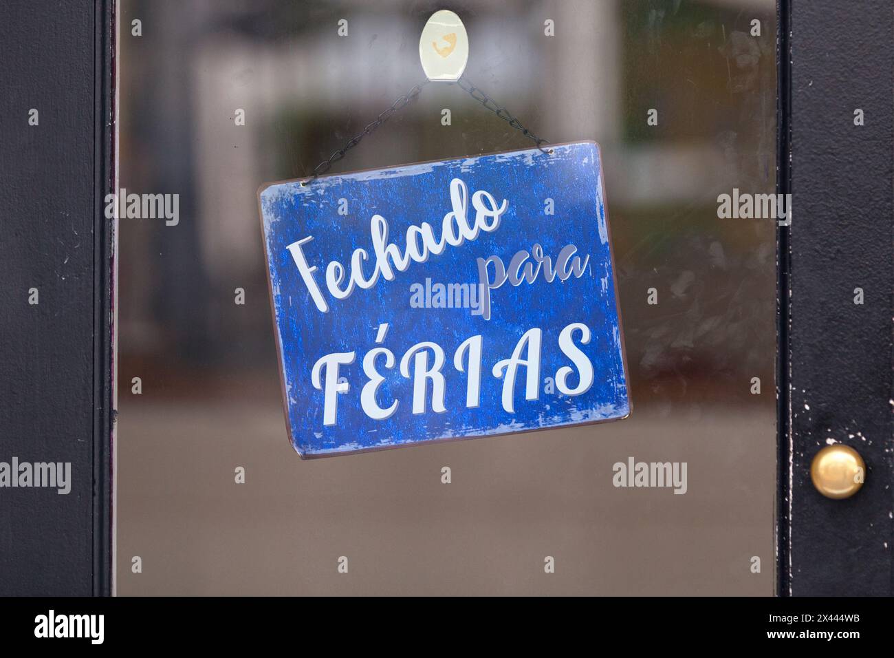 Fechado para ferias hi-res stock photography and images - Alamy