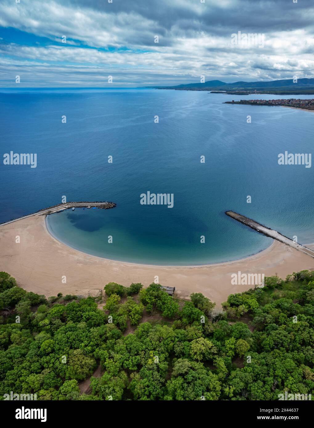 Aerial view beautiful perla beach hi-res stock photography and images ...
