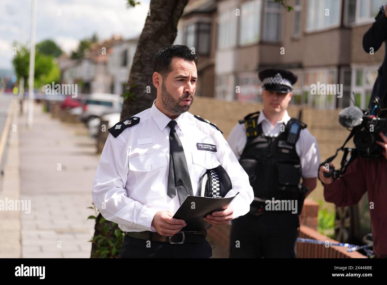 Man in londone hi-res stock photography and images - Alamy