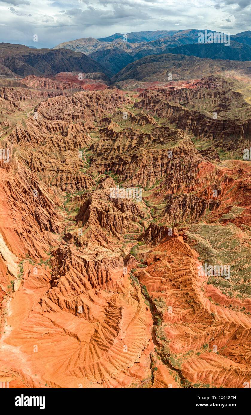 Badlands, gorges and mountains, eroded red sandstone cliffs, Konorchek ...