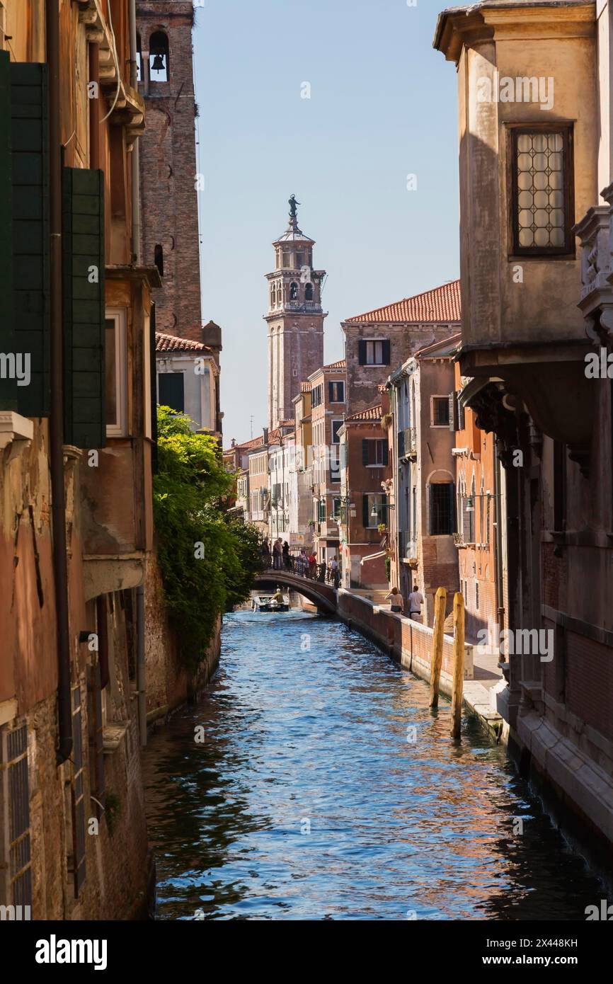 Narrow canal with Renaissance architectural style residential palace ...