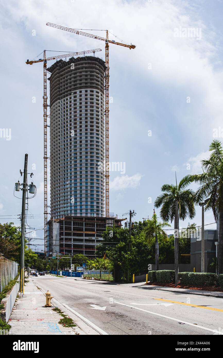 Florida construction site hi-res stock photography and images - Alamy
