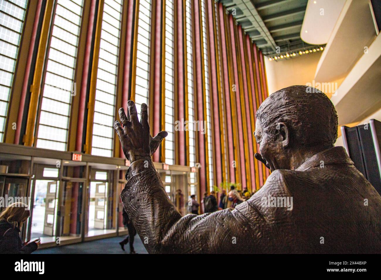 Statue of Nelson Mandela in the entrance hall of the UN headquarters in ...