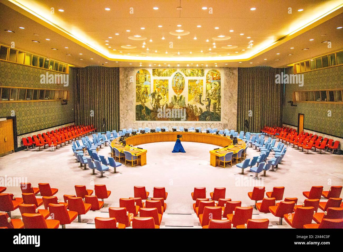 United nations headquarter interior hi-res stock photography and images ...