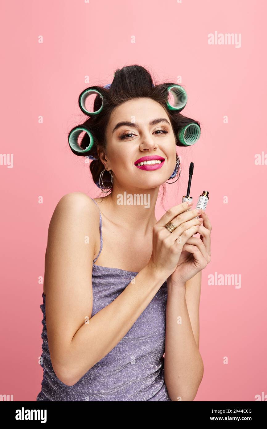 Maskara hi-res stock photography and images - Alamy