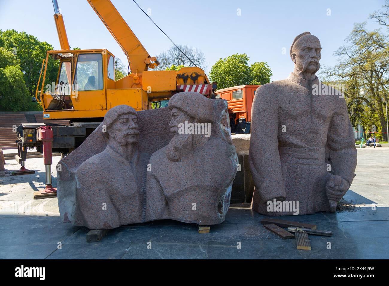 KYIV, UKRAINE - APRIL 30, 2024 - The dismantling of the monument ...