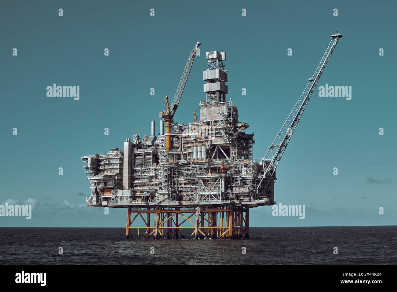 Panoramic view of offshore jack up rig in the sea in the day Stock ...