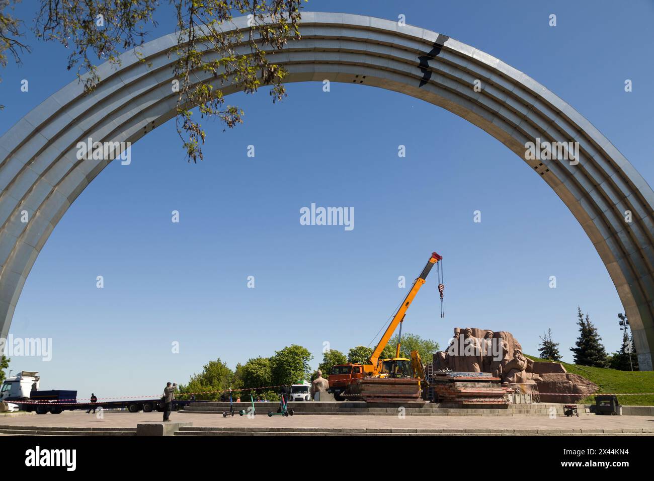 Non Exclusive: KYIV, UKRAINE - APRIL 30, 2024 - The dismantling of the ...