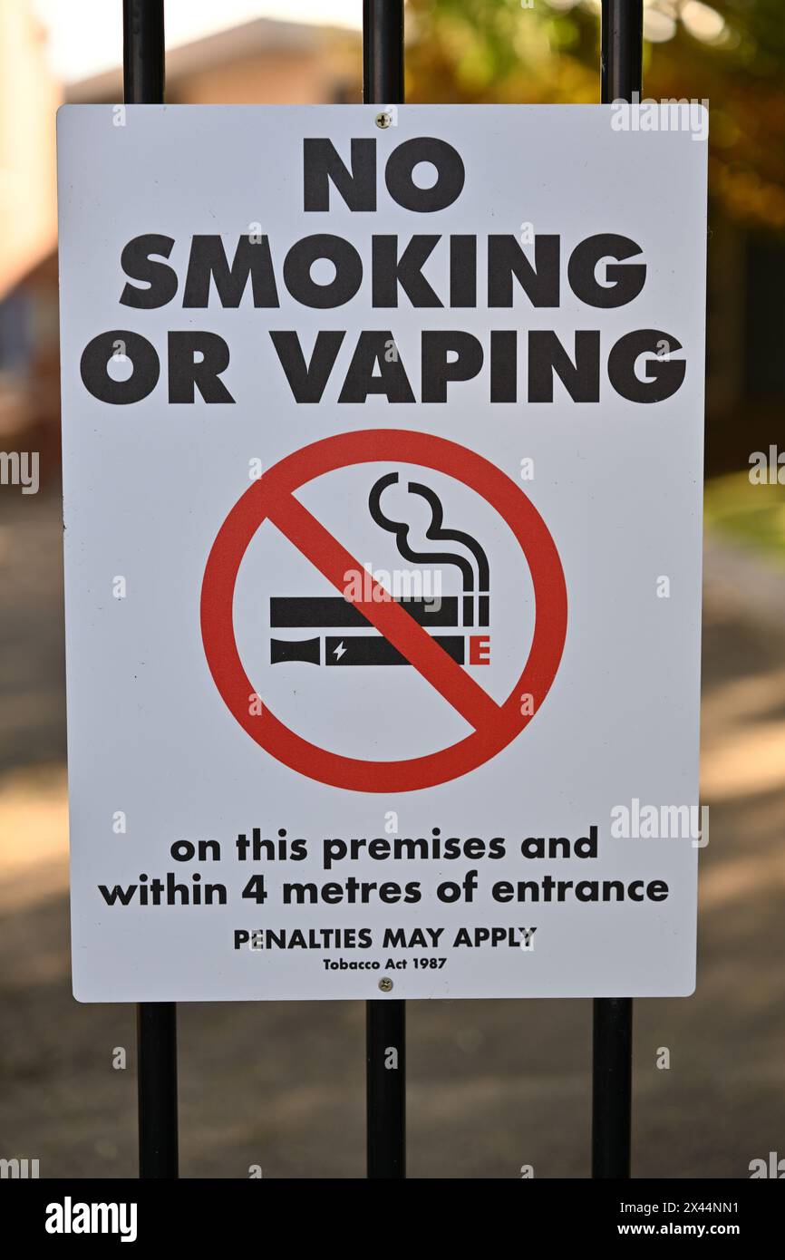 No vape sign hi-res stock photography and images - Alamy