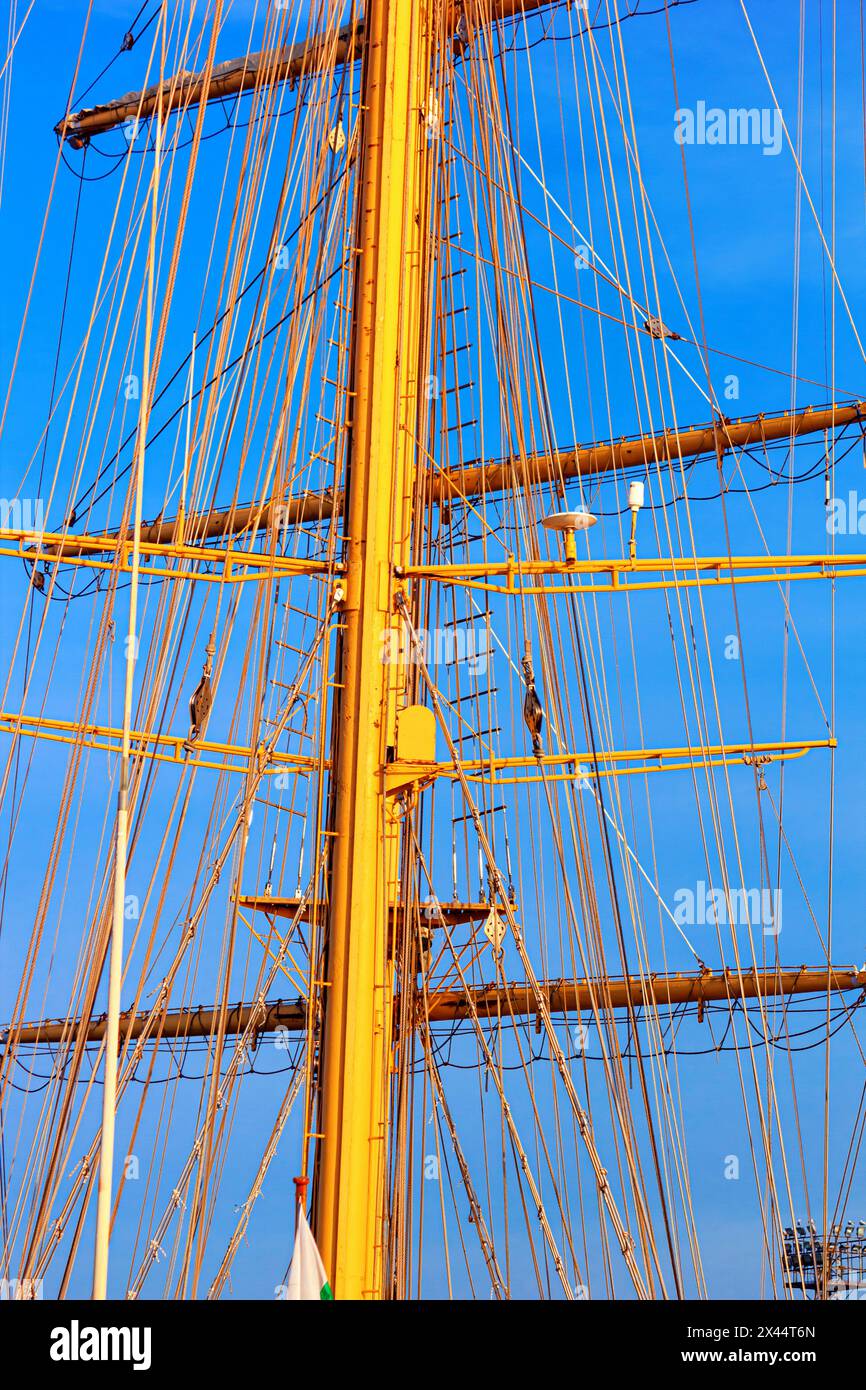 Close up element sailing yacht hi-res stock photography and images - Alamy