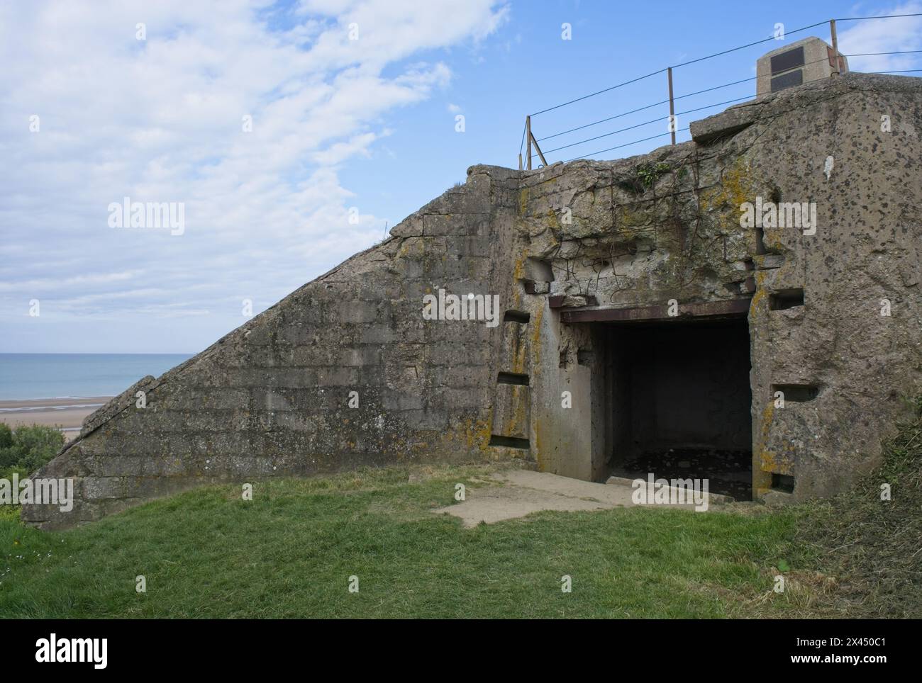 Coastal artillery positions hi-res stock photography and images - Alamy