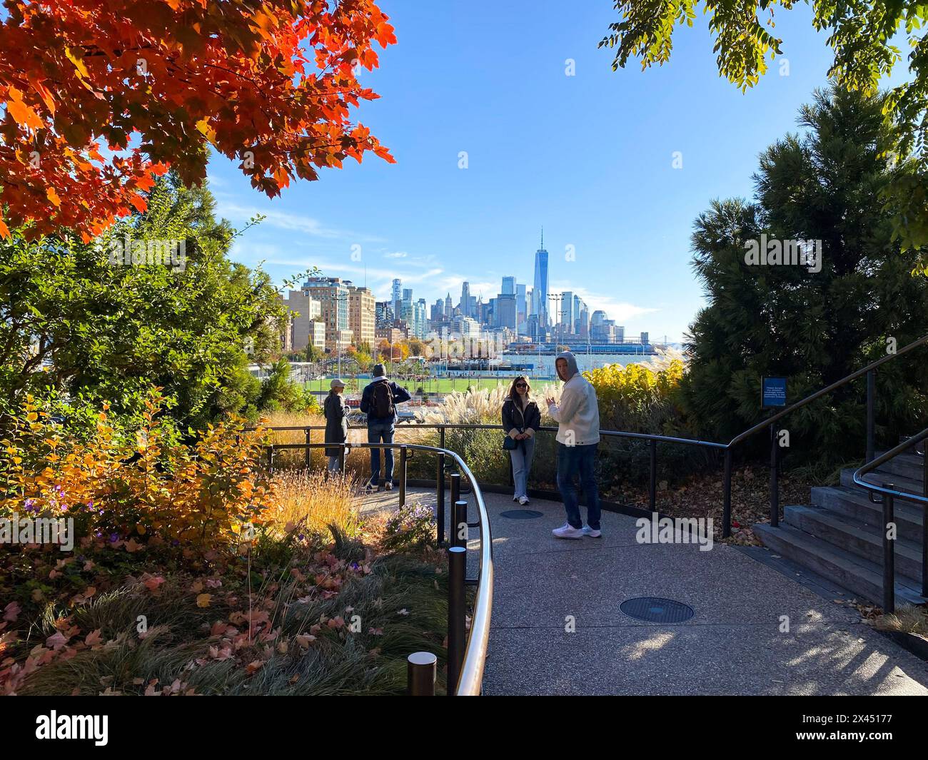 Daily Life in New York City Stock Photo - Alamy