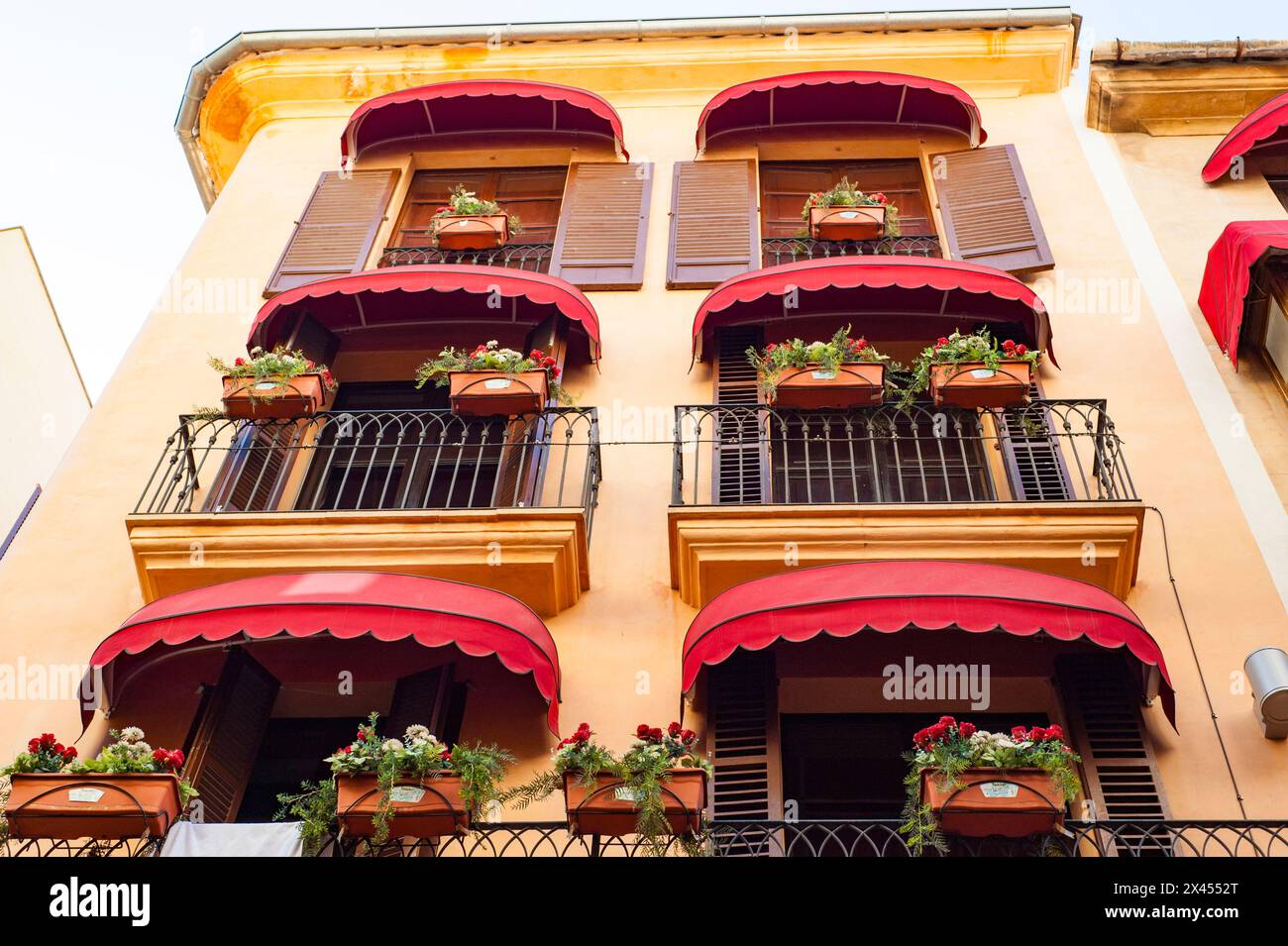 Beeindruckende bauten hi-res stock photography and images - Alamy