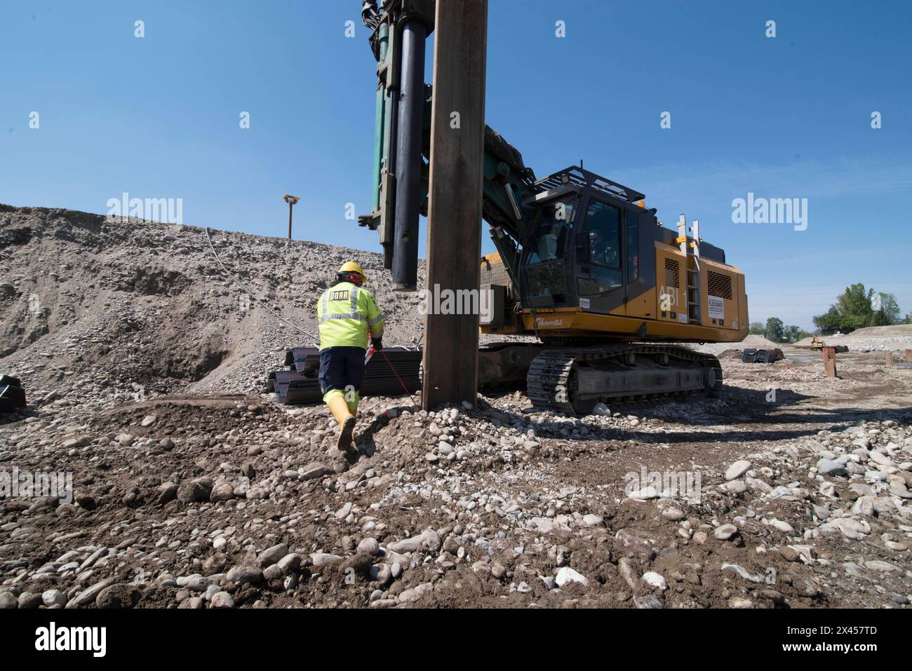 excavator and digging in hydraulic engineering and the construction ...