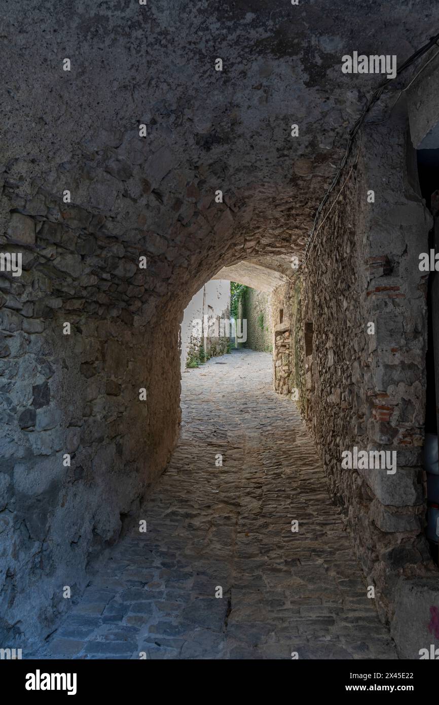 Occitan culture hi-res stock photography and images - Alamy