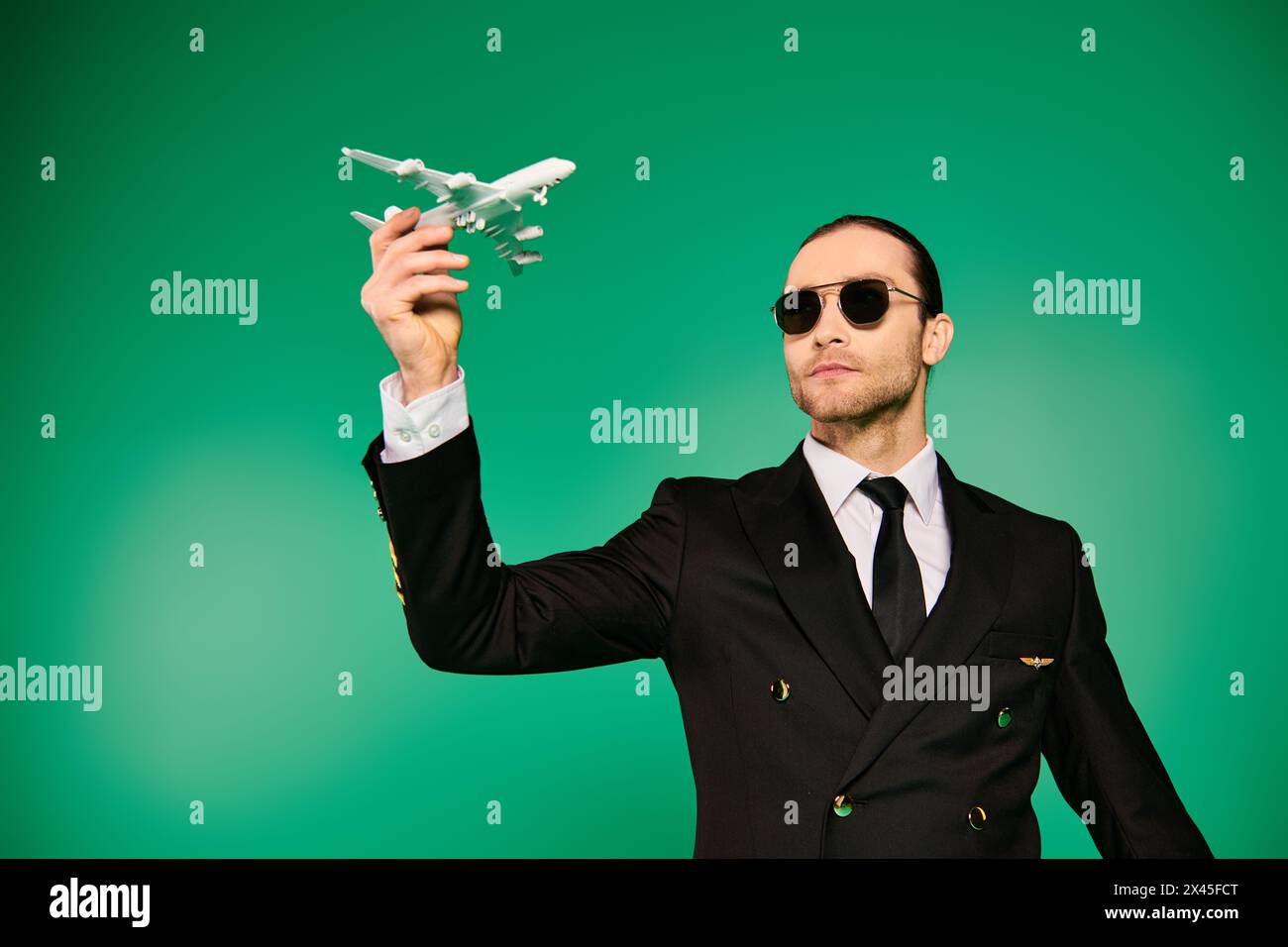 Role model pilot hi-res stock photography and images - Alamy
