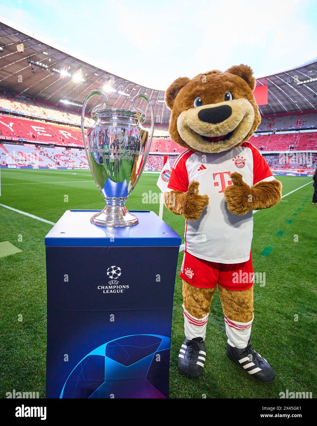 Munich, Germany. 30th Apr, 2024. FCB mascot Bernie, Maskottchen, with ...