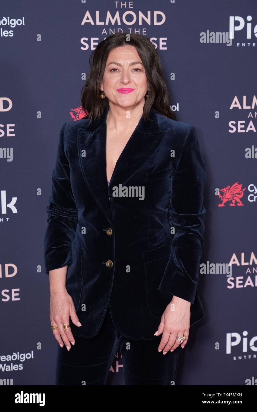 Premiere april 30 hi-res stock photography and images - Alamy