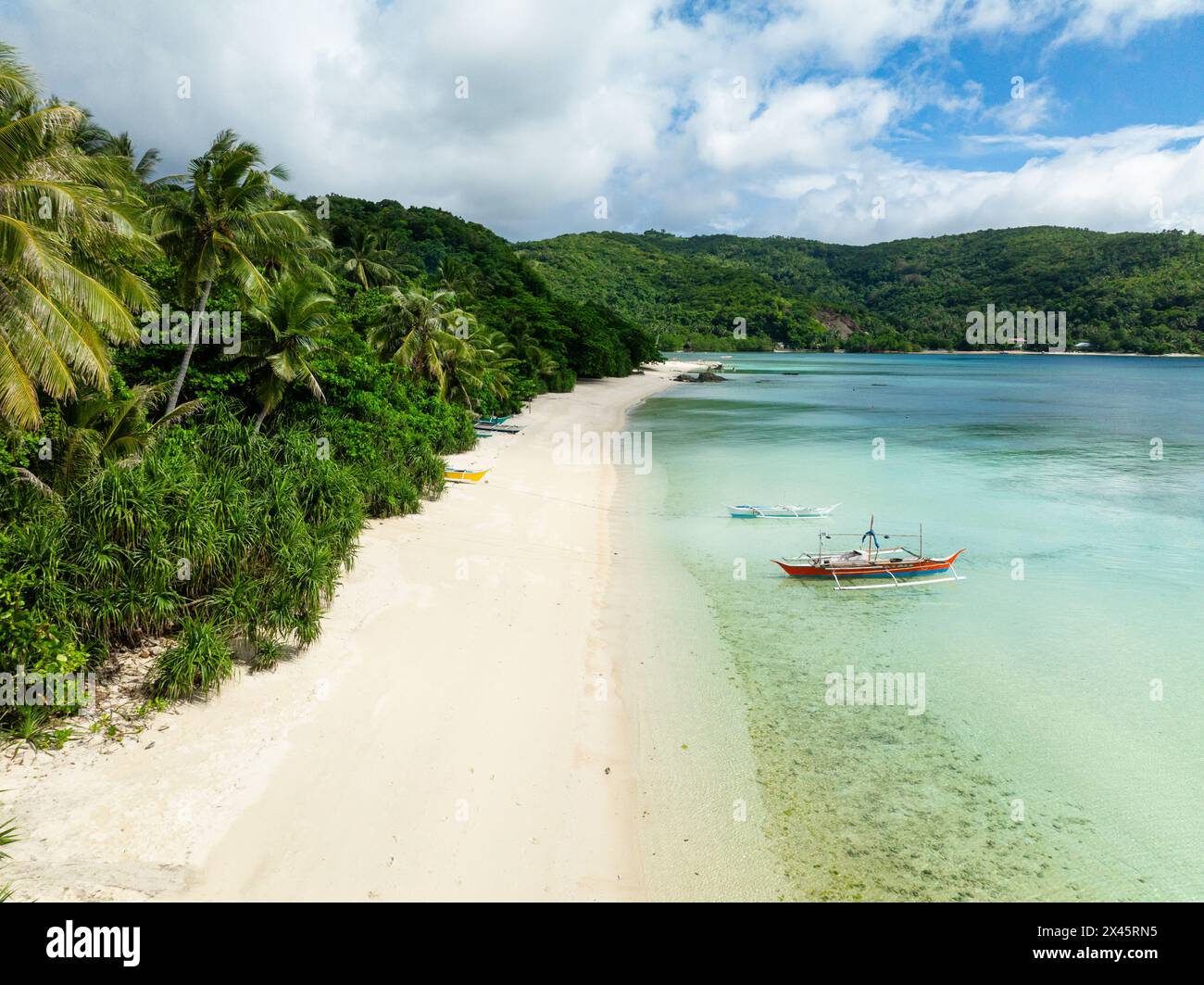 Boats on Tiamban Beach with white sand beach. Romblon, Philippines ...