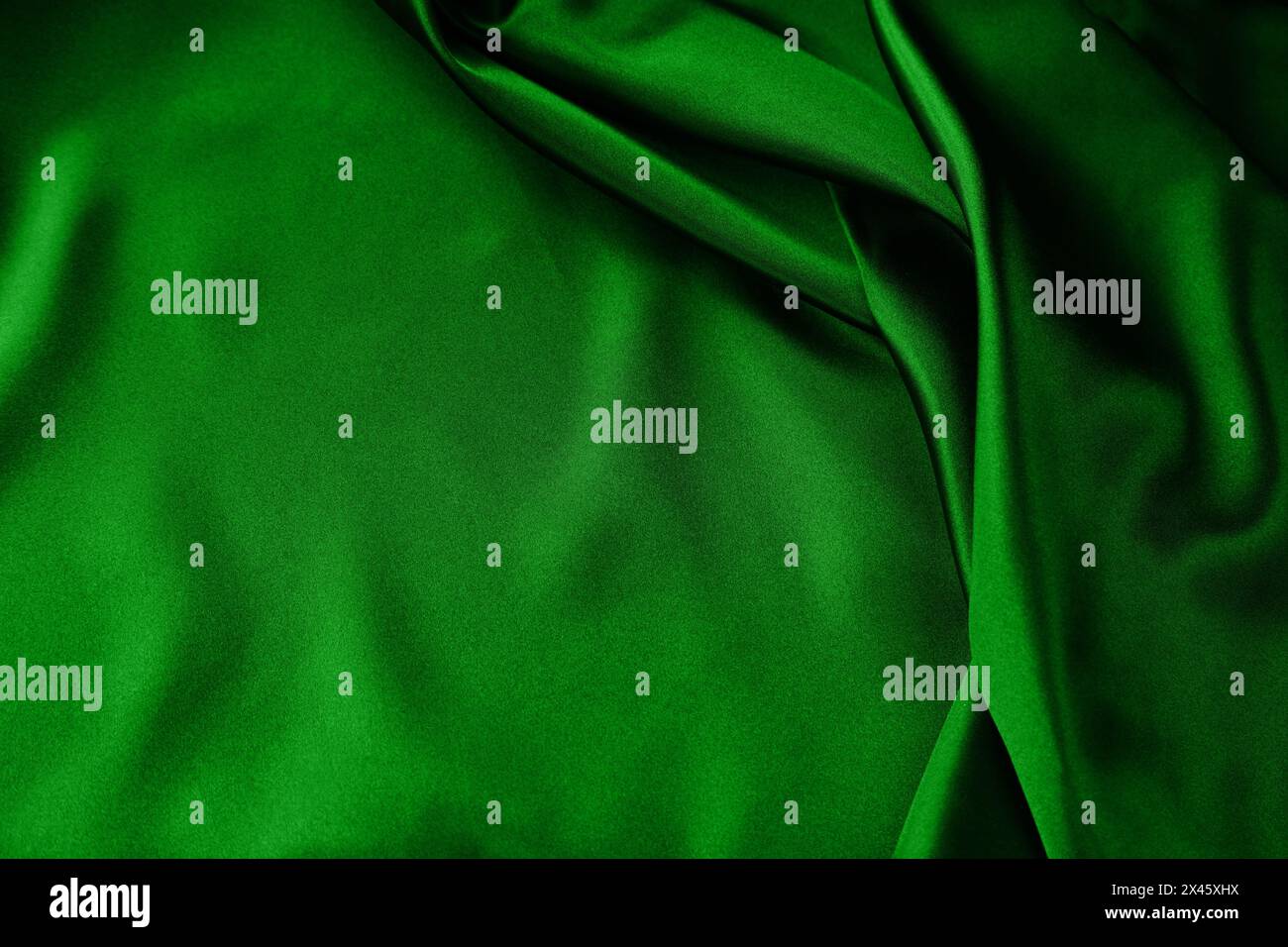 Smooth elegant green silk hi-res stock photography and images - Alamy