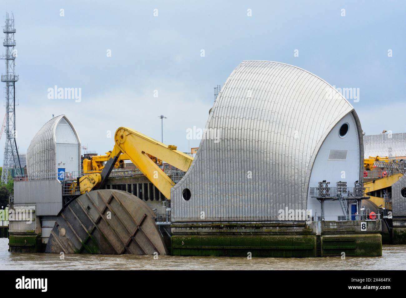 Thames Barrier is one of the largest movable flood barriers in the ...