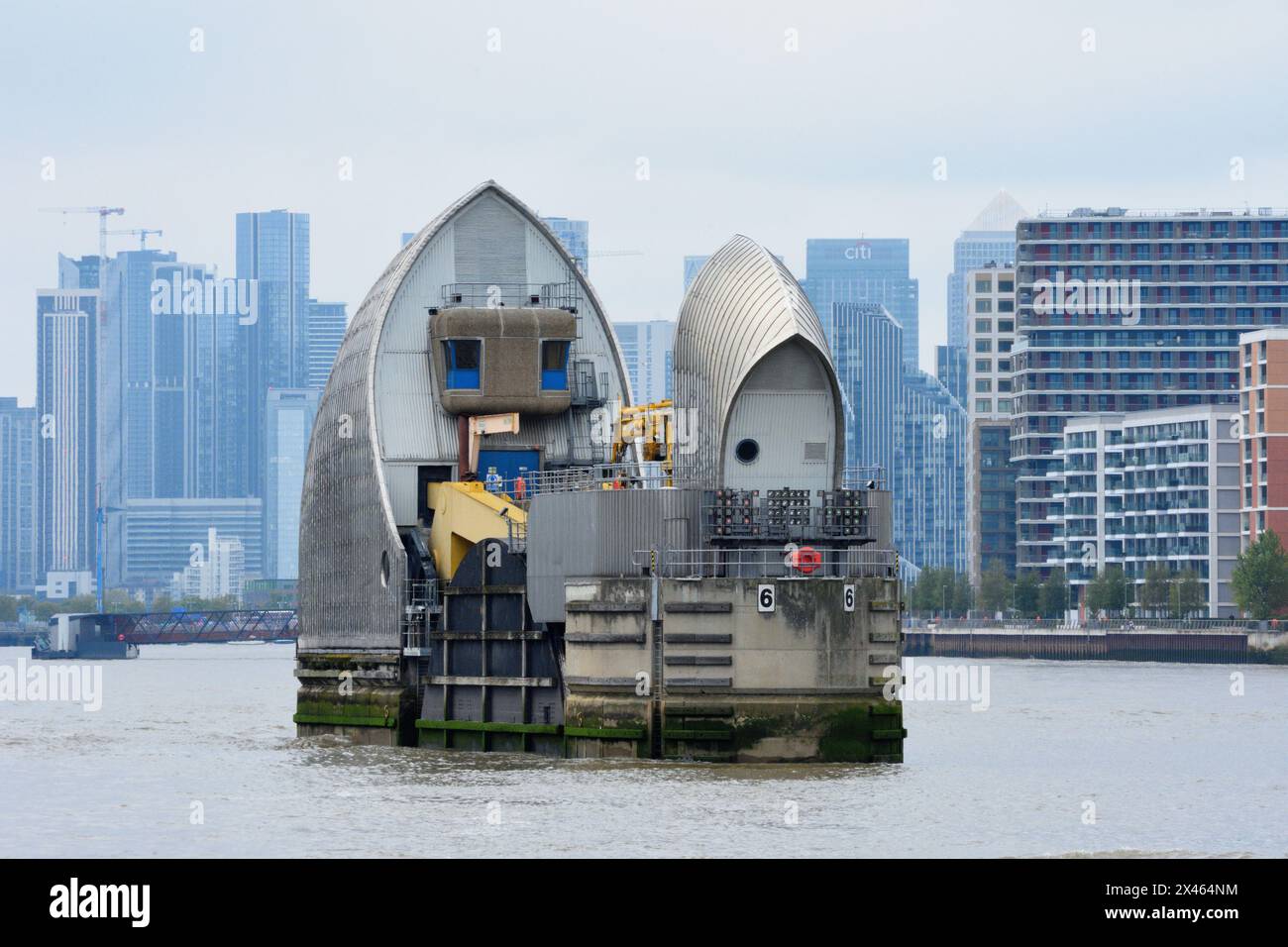 Thames Barrier is one of the largest movable flood barriers in the ...
