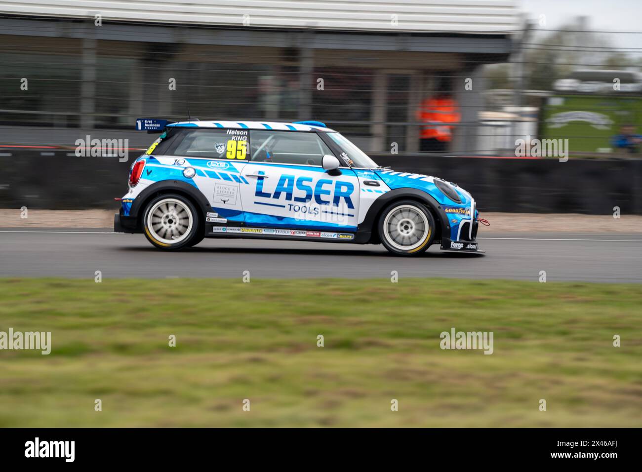 Nelson King 95 Vertu Motors Mini Challenge Donington Park at Donington ...