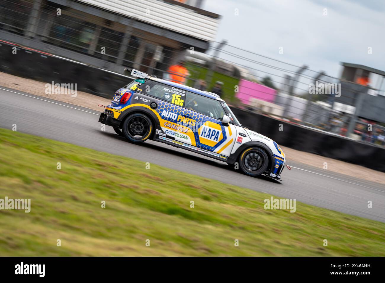 Cameron Richardson 15S Napa Racing UK 15S Vertu Motors Mini Challenge ...
