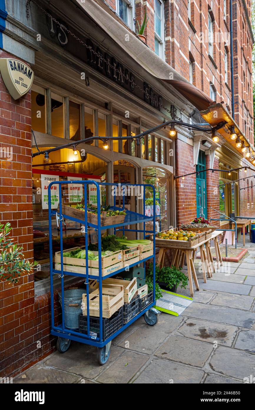 Leila mcalister hi-res stock photography and images - Alamy