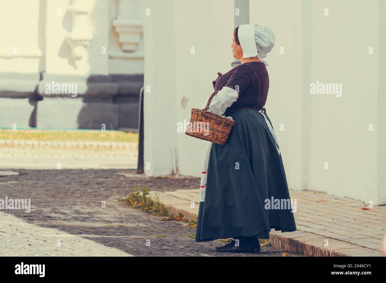 Victorian governess hi-res stock photography and images - Alamy
