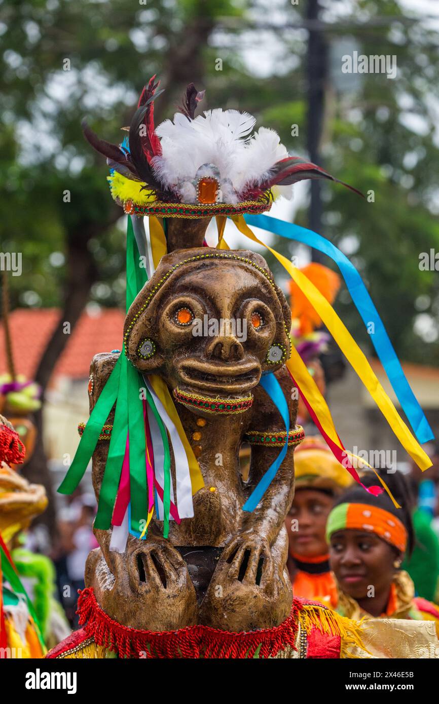 Los Taimascaros of Puerto Plata in the La Vega Carnival parade in the ...