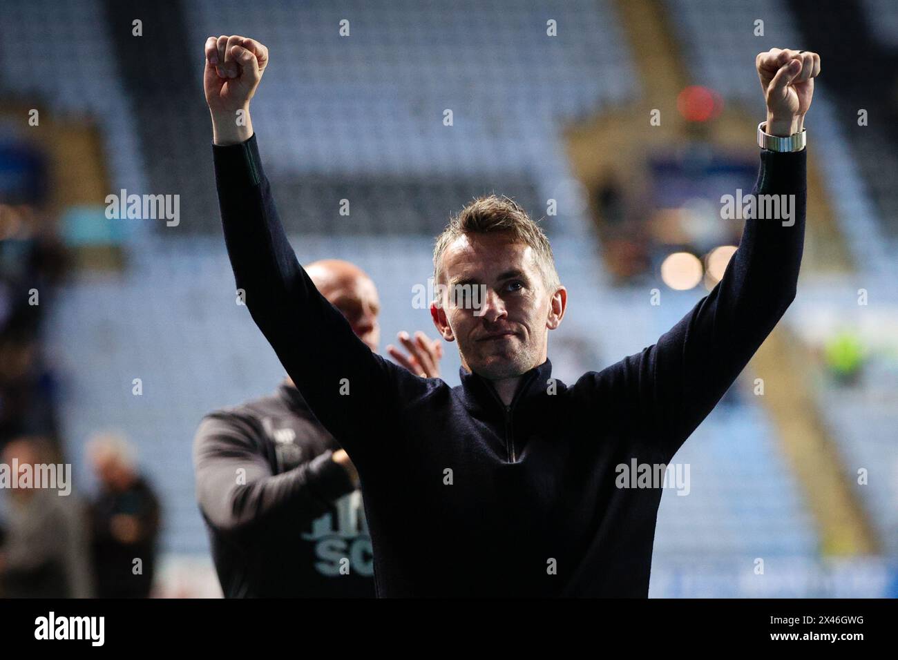 Men towning hi-res stock photography and images - Alamy