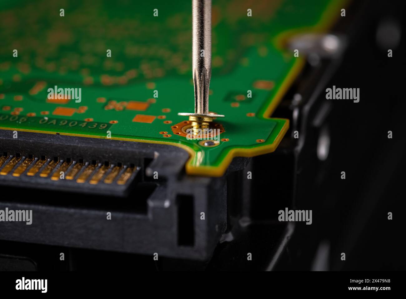 Hard disk drive and printed circuit board with SATA power connector ...