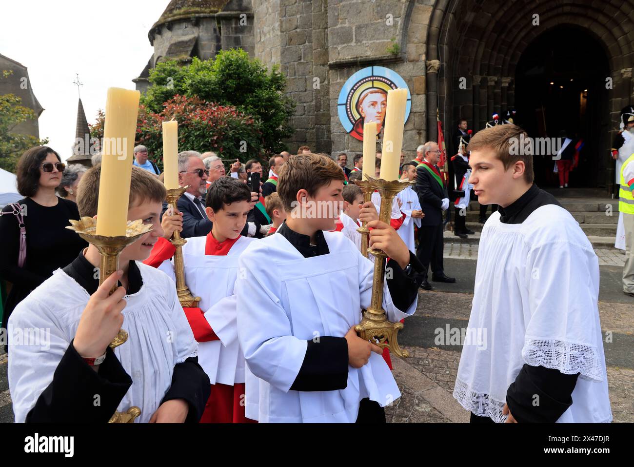 Le Dorat, France. Septennial ostensions of Dorat which celebrate the ...