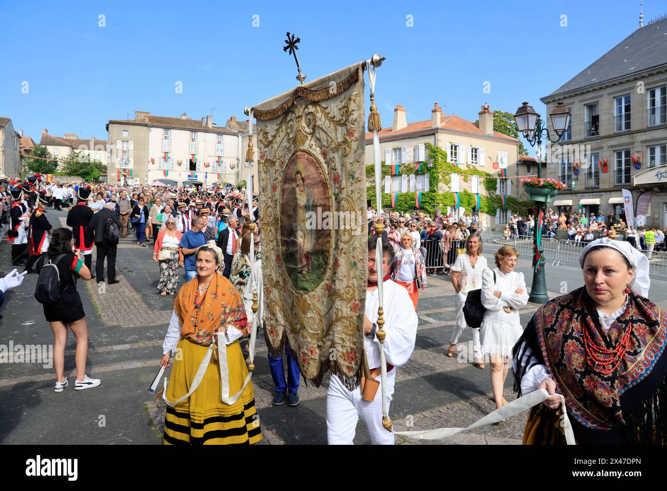 Le Dorat, France. Septennial ostensions of Dorat which celebrate the ...