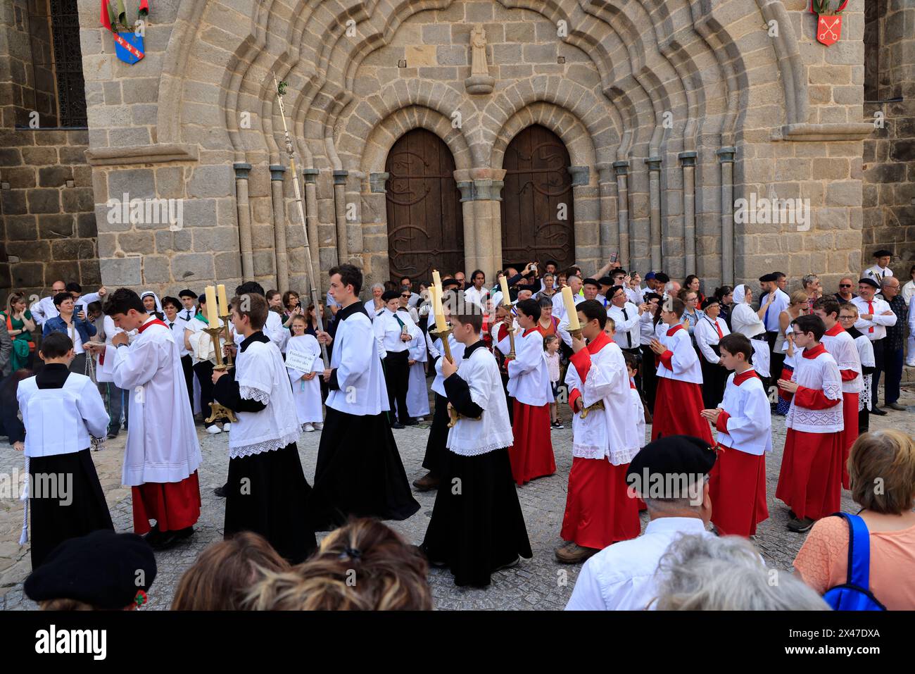 Le Dorat, France. Septennial ostensions of Dorat which celebrate the ...