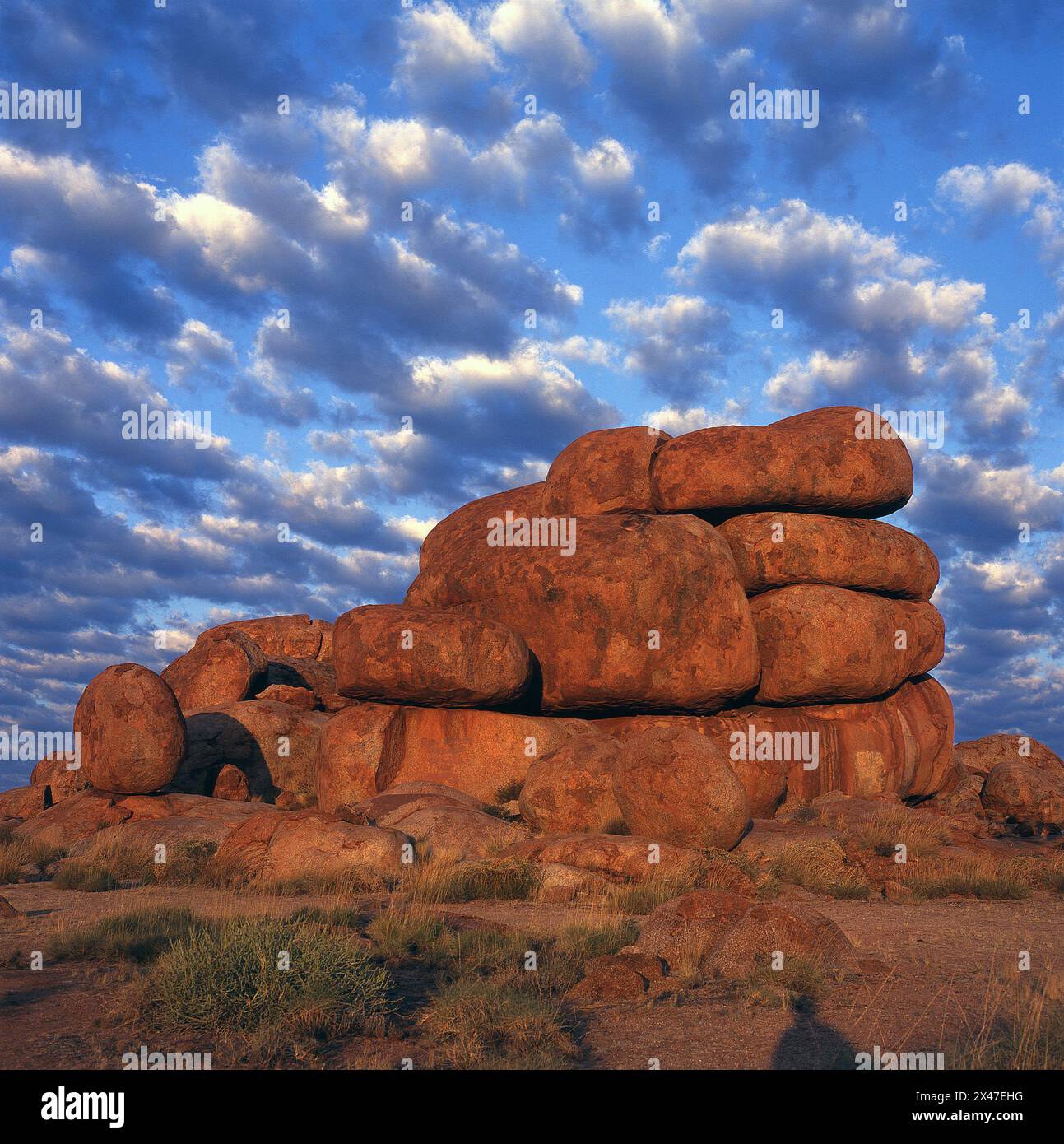 CLOUDS OVER THE DEVIL'S MARBLES LOCATED IN THE OUTBACK OF AUSTRALIA ...