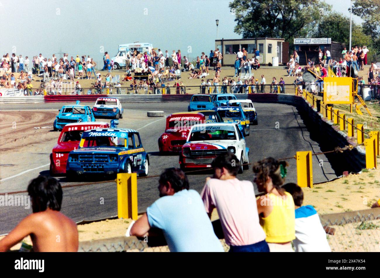 Banger Racing at Arena Essex Raceway in 1989, with the original post ...